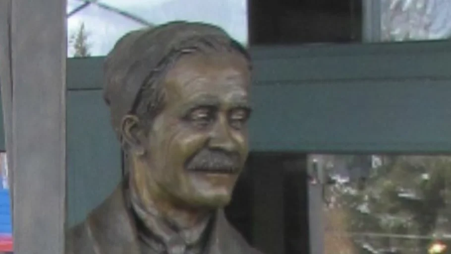 Howelsen Memorial Sculpture | 3D Warehouse